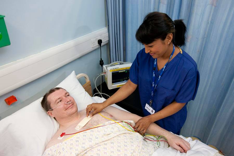 Toumaz Digital Plaster to Wirelessly Monitor Patient Vital Signs Hits ...