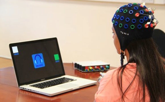 Researchers Show Off Mind-Controlled Music Player