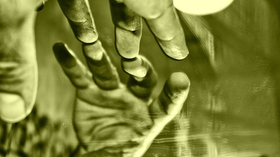 Thought-Controlled Prosthetic Hand Restores 100 Realistic Touch Sensations