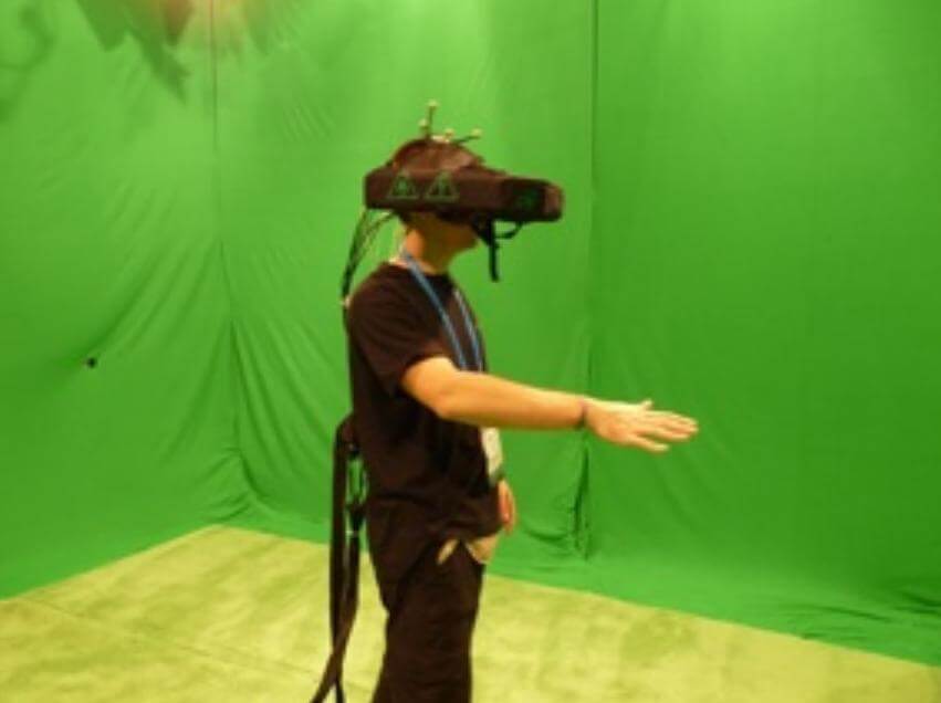 head-mounted-display - Singularity Hub