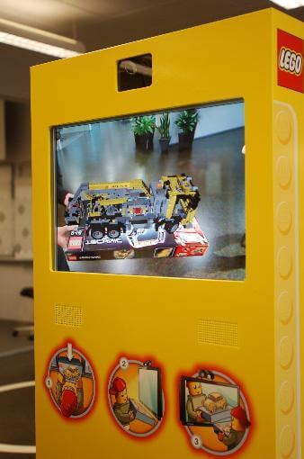 Augmented Reality Is All Around You - Cool New Pics and Vids