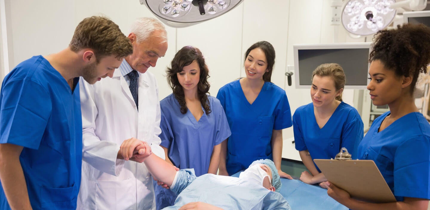 How to Train Thousands of Surgeons at the Same Time in Virtual Reality