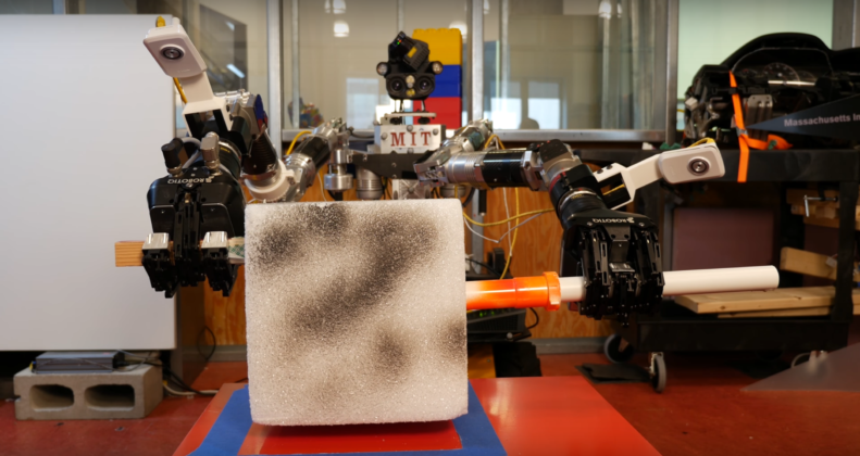 These Robots Can Teach Other Robots How to Do New Things